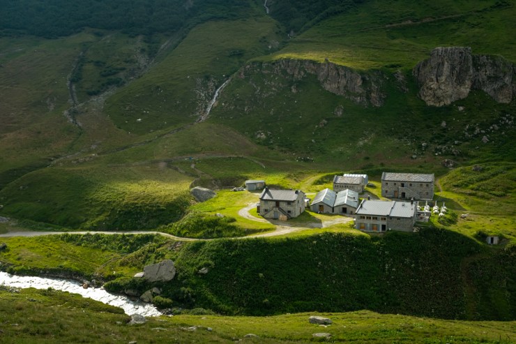 A Self-Guided Tour du Mont Blanc – Gregory Gioro